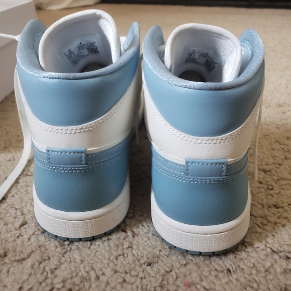 Nike | Shoes | Wmns Air Jordan Mid Unc | Poshmark